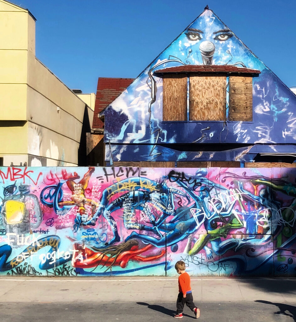 THE TALKING EYE: Alon Goldsmith and a Feature Film in Every Frame ...