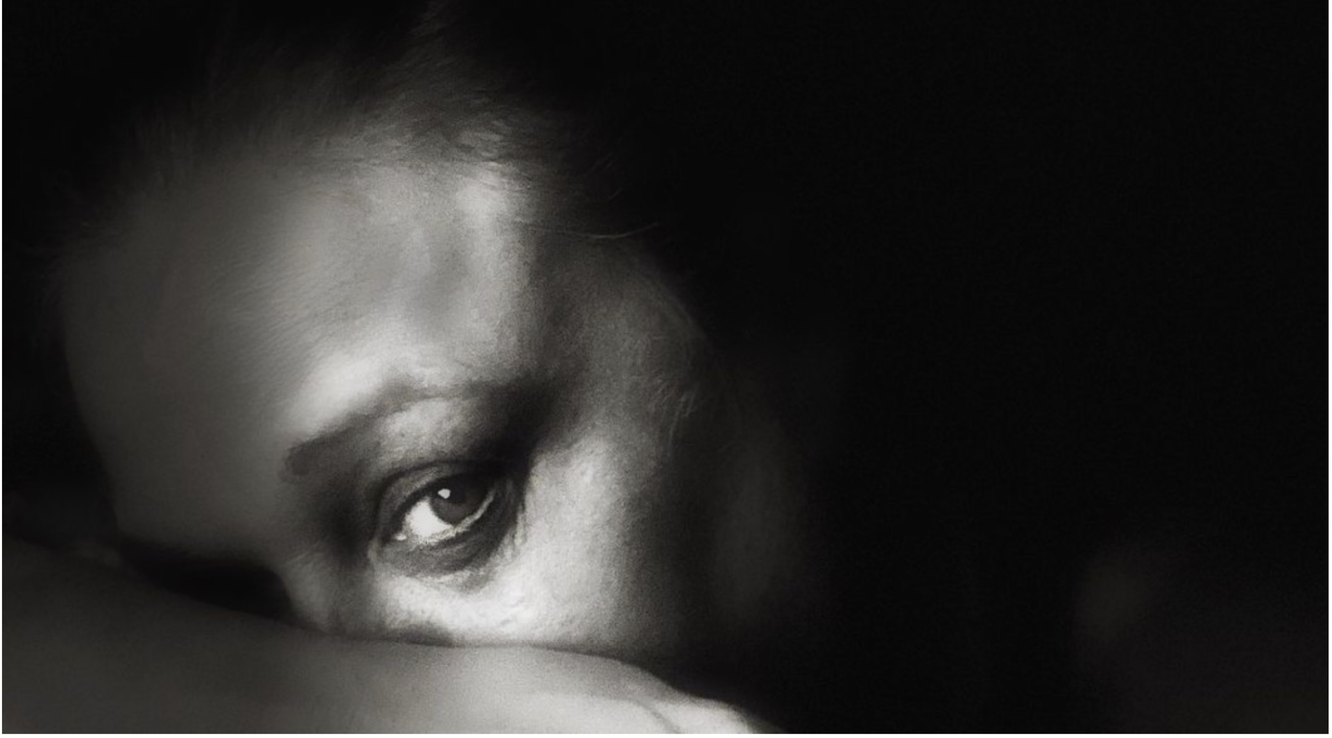 THE FEMALE GAZE: “Girl Gaze #5: PhotoGurlz Exploring the Untamed ...