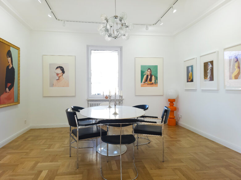 FRAMES | An International Photography Circle